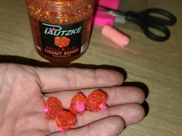 A Pro's Guide to Tying Spawn Sacs - Pautzke Bait Co