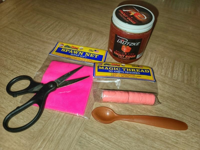 A Pro's Guide to Tying Spawn Sacs - Pautzke Bait Co